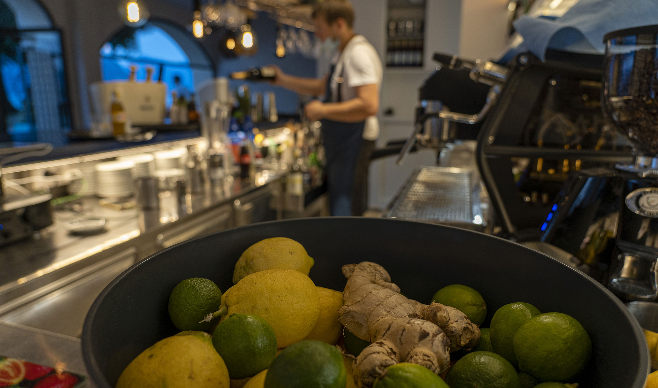 mò mò iseo – cafè, food & drink